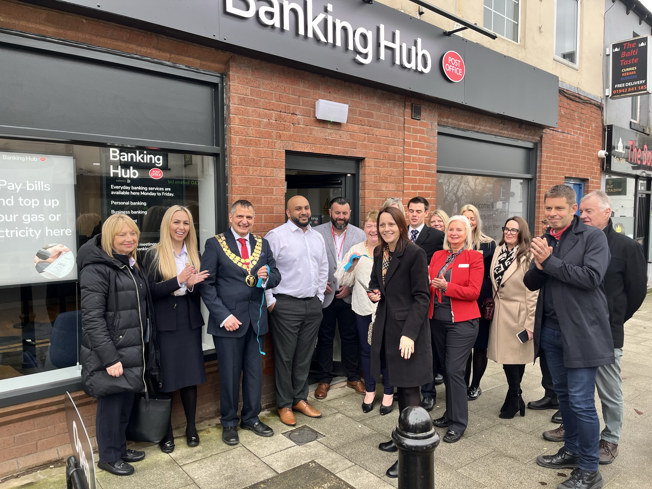 Cash Access UK - Westhoughton Banking Hub opens